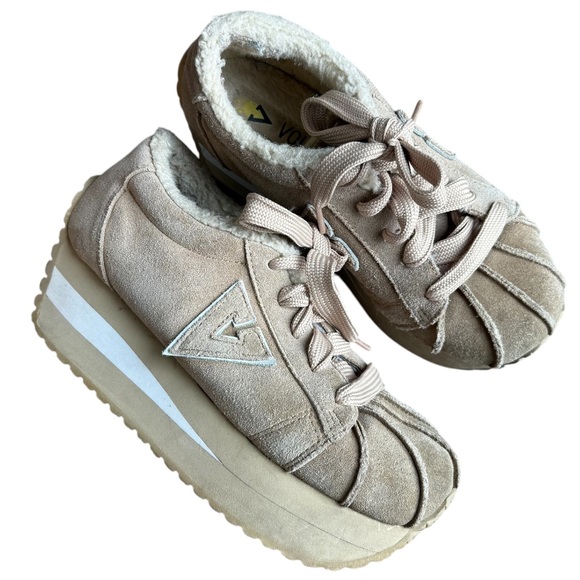 Vintage | Shoes | Volatile Vintage Super Chunky Platform Sneakers 85 ...